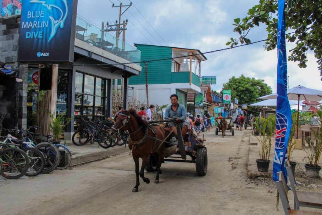 The Definitive Guide to the Gili Islands, Bali - Gili Trawangan, Meno ...