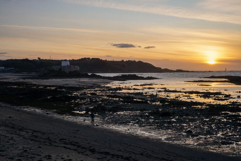 Sunset in Guernsey - Best Places to Watch the Sunset - highlands2hammocks
