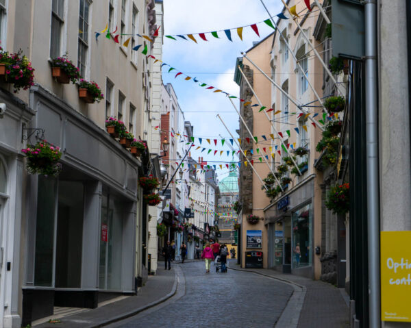 Moving to Guernsey - Living and Working in the Channel Islands ...