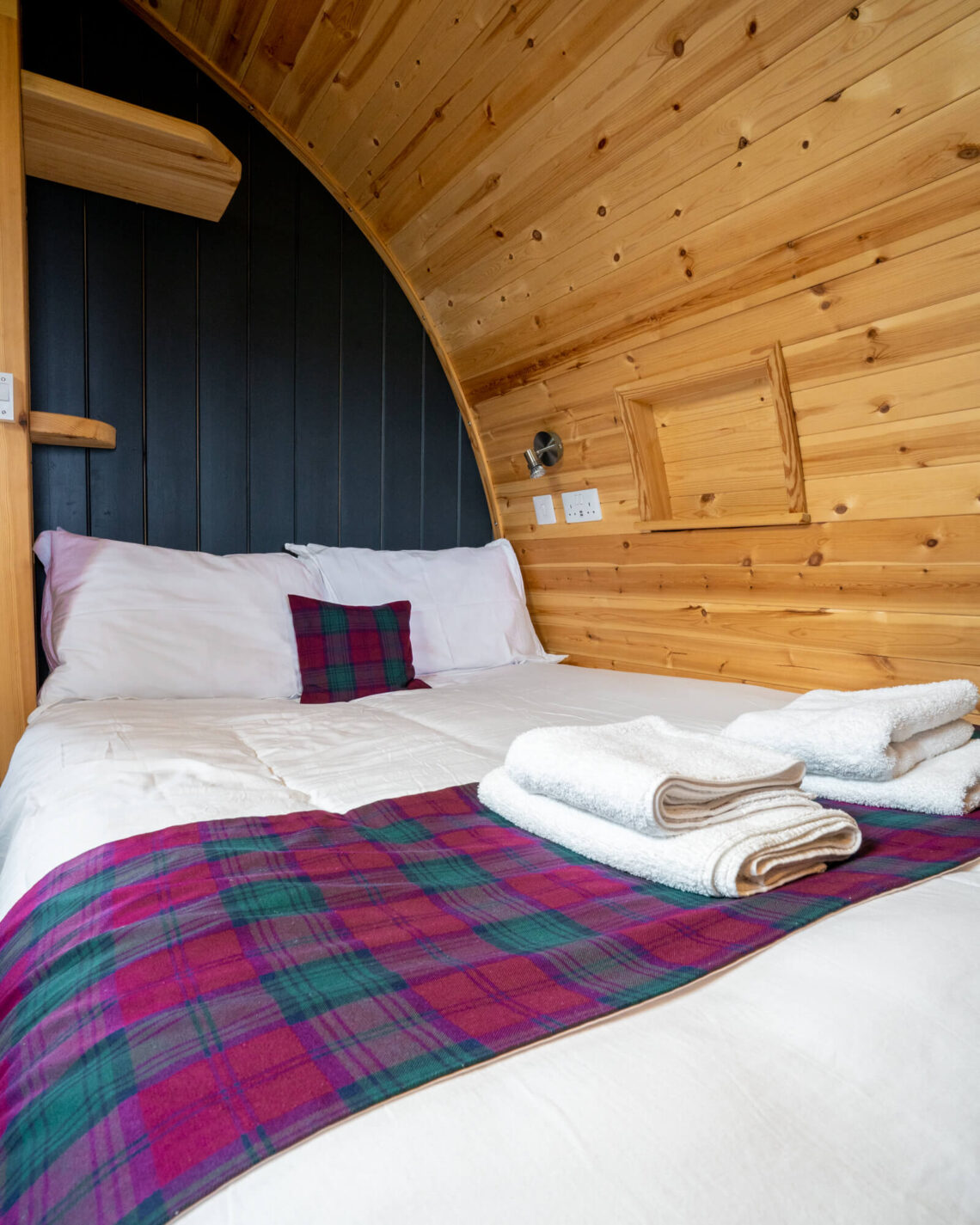 NC500 Pods Brora - A Complete and Personal Review - highlands2hammocks